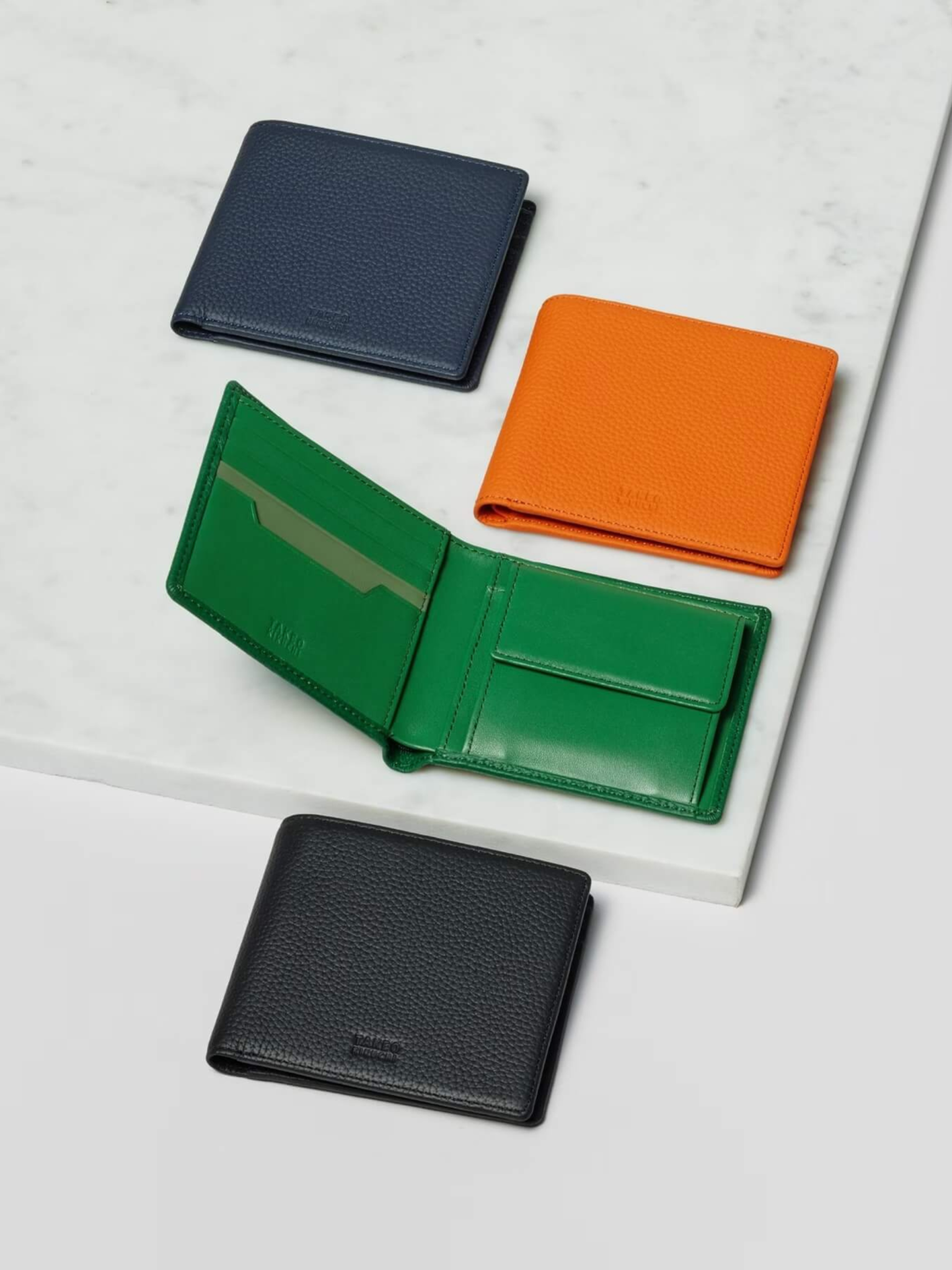BLACK STANDARD SOFT LEATHER WALLET (G8701275) – TAKEO KIKUCHI Thailand