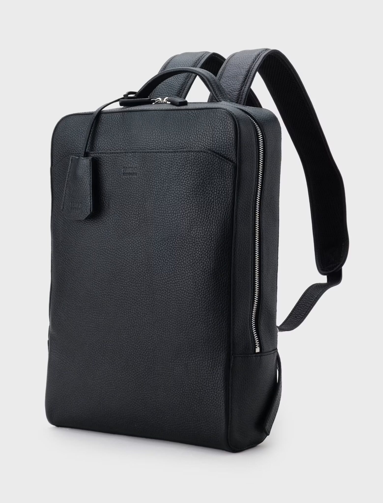 NAVY VEGETABLE LEATHER BOX BACKPACK (G8701073) – TAKEO KIKUCHI Thailand